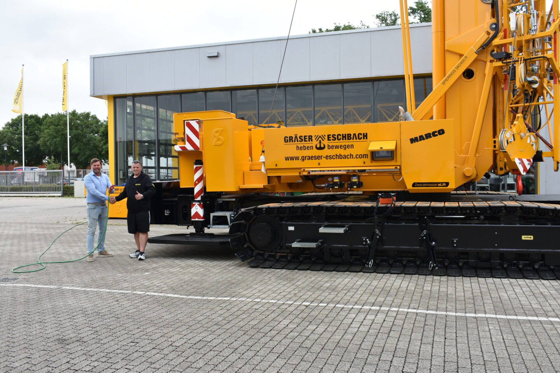 Spierings Mobile Cranes - Lift to the Max.