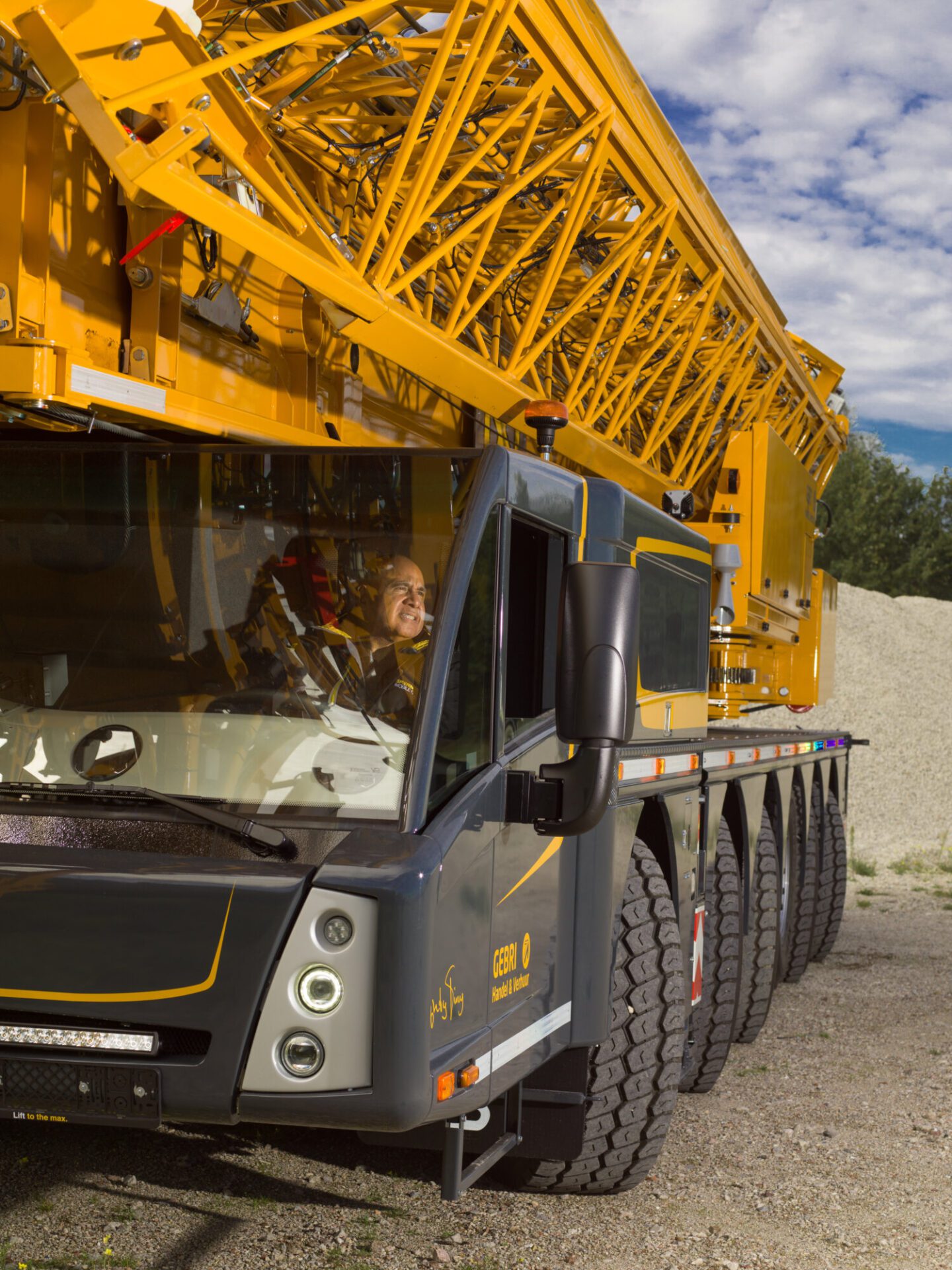 SK1265-AT6 eLift - Spierings Mobile Cranes