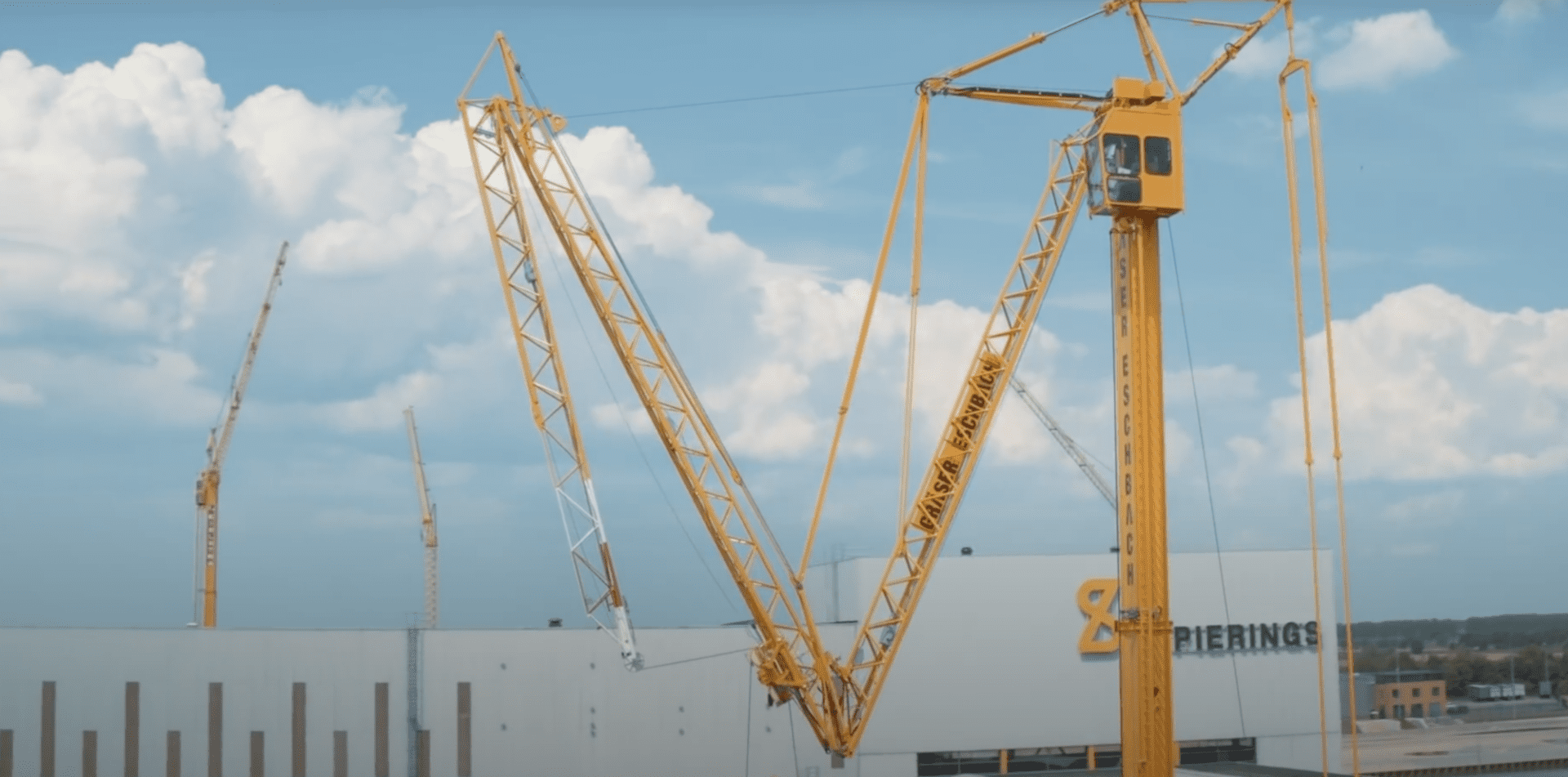 SK2400-R eLift - Spierings Mobile Cranes