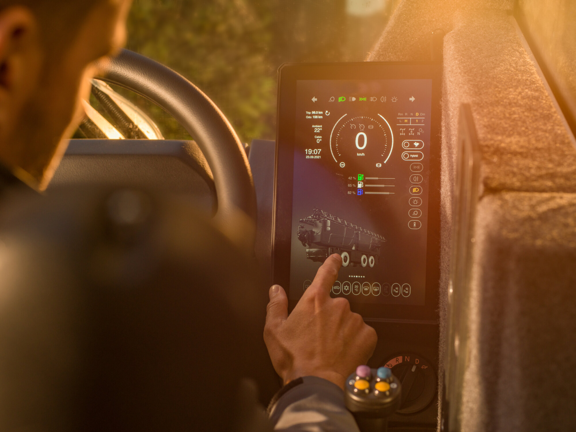 SK487-AT3 eDrive - Spierings Mobile Cranes